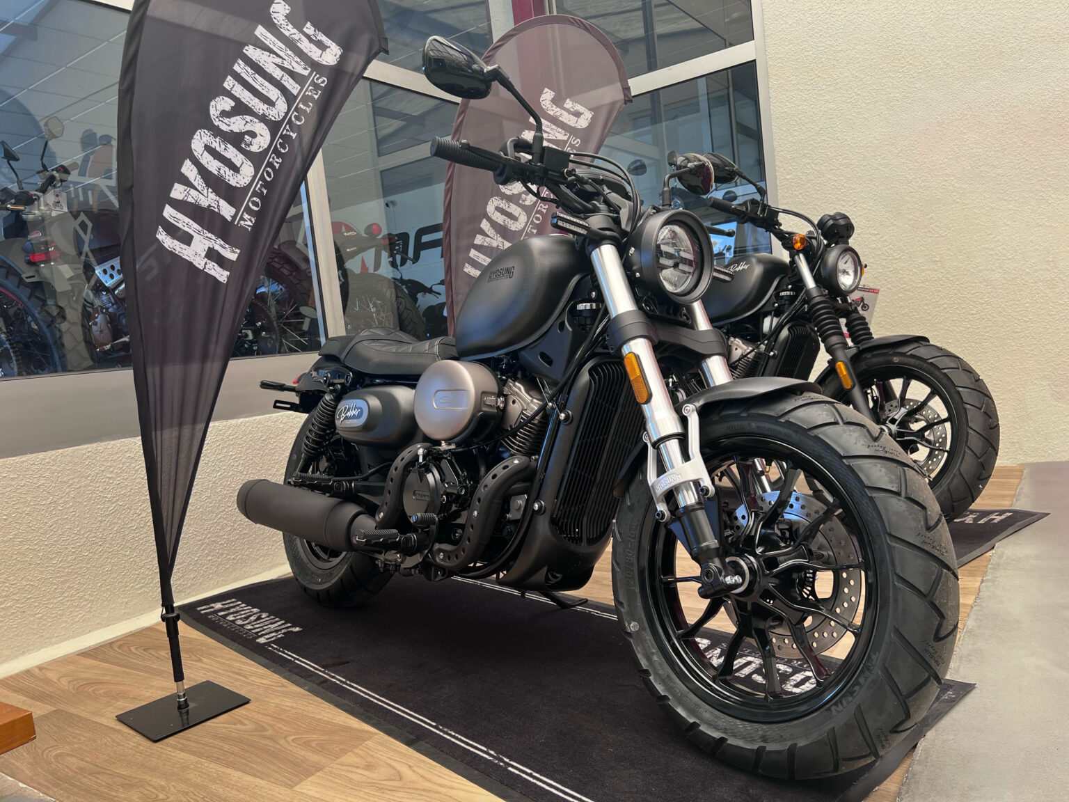 Hyosung Bobber GV 125 S EVO cm3 - KS Concession Lyon